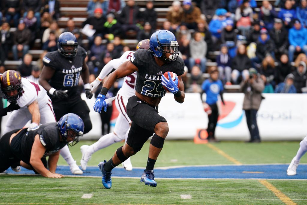 Football : Victoire et deuxième rang sécurisé