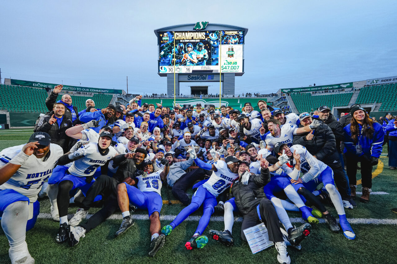 La coupe Vanier est de retour à Montréal - Football