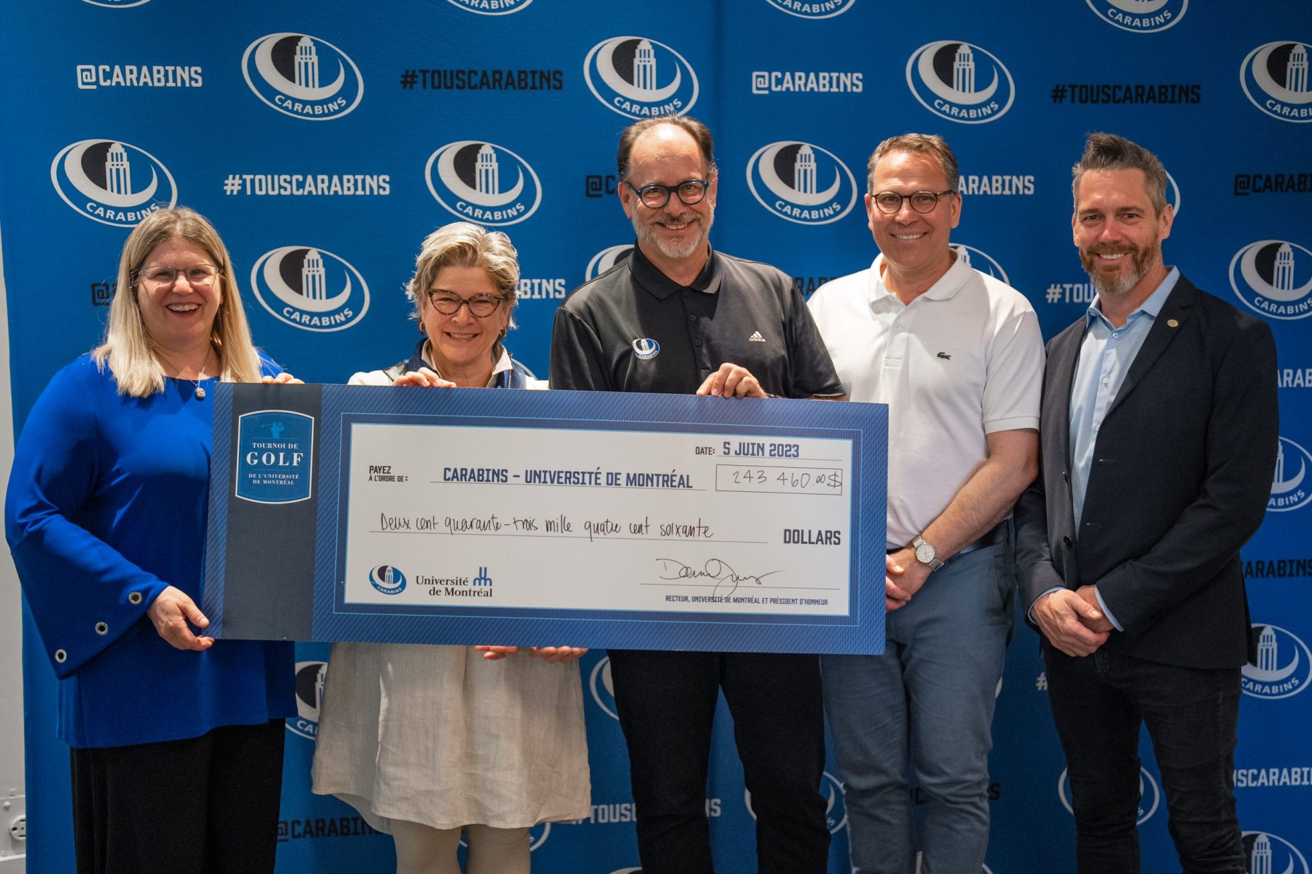Tournoi de golf de l'UdeM 2023 : 243 460 $ pour les Carabins - Carabins