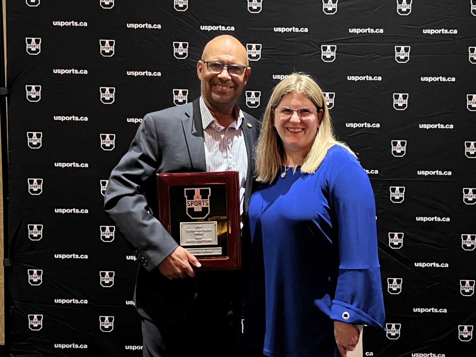 Jean-Pierre Chancy honoré par U SPORTS - Carabins