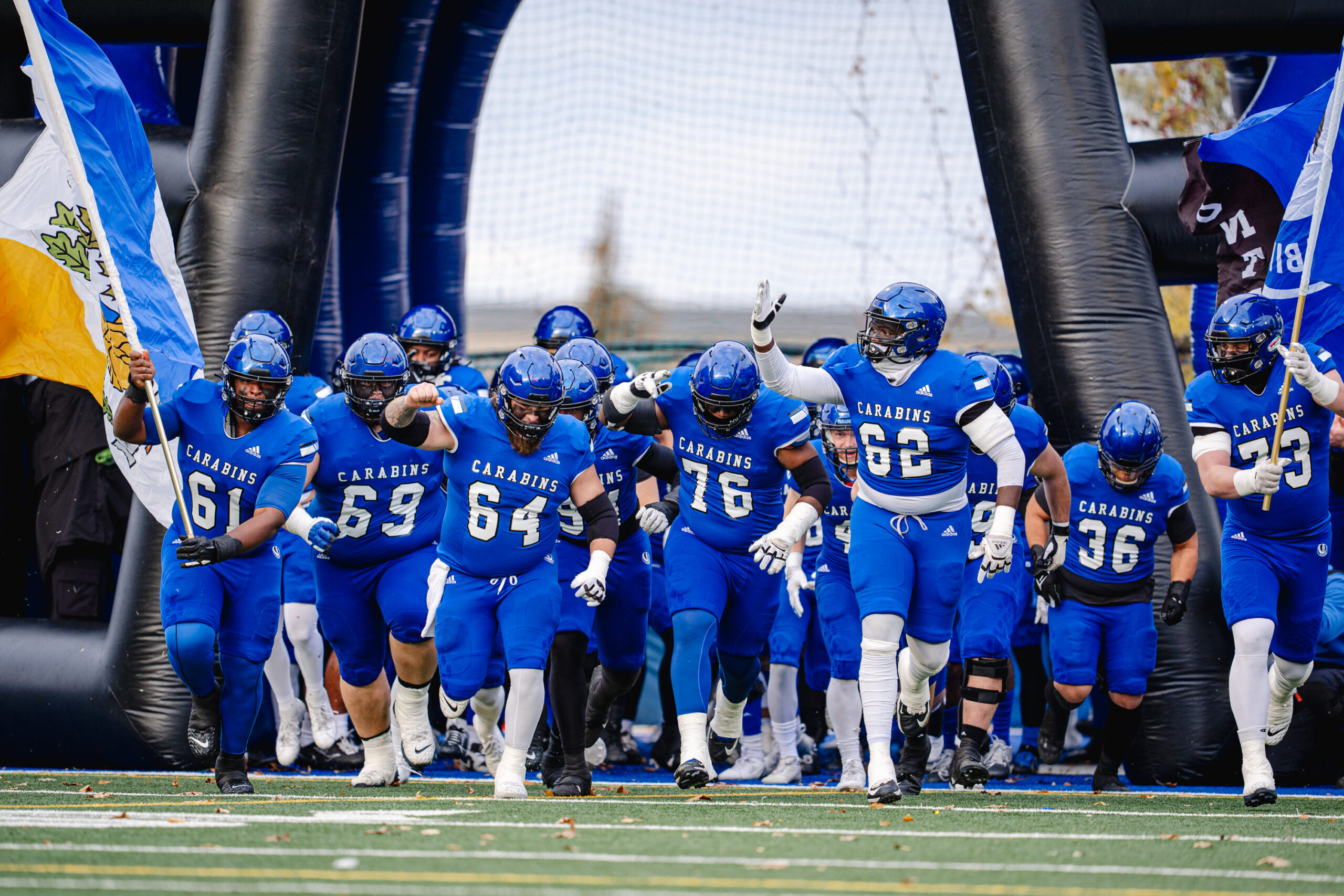 Six Carabins au défi Est-Ouest - Carabins